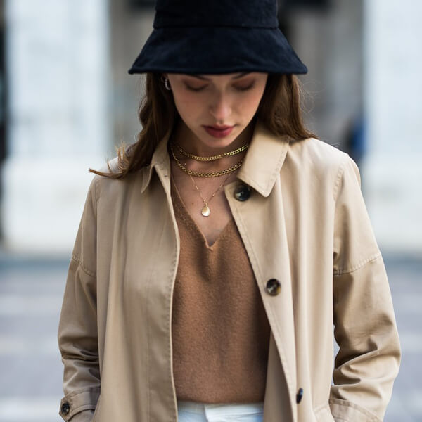 BEST SELLERS – Gala Black